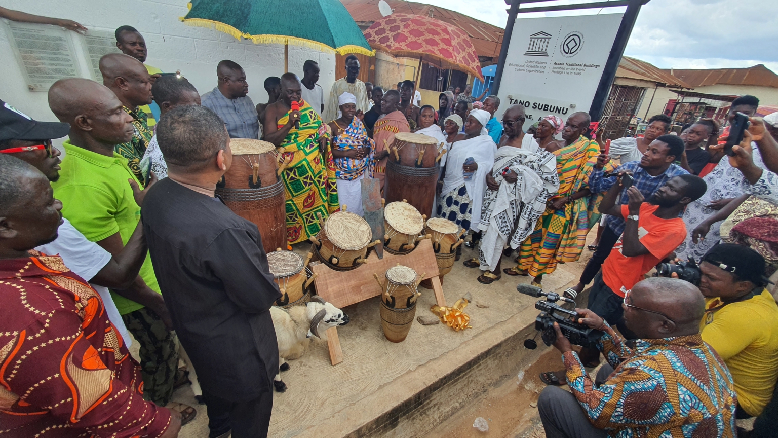 Ghana Museum and Monument Board revives Awukudae festival at Abirem ...