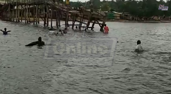 Akwidaa residents swim across river to access other communities as ...