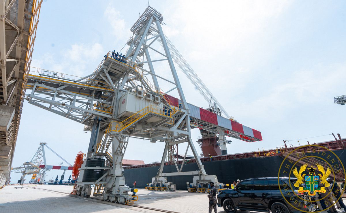 Akufo-Addo commissions container terminals, Dry Dock at Takoradi ...